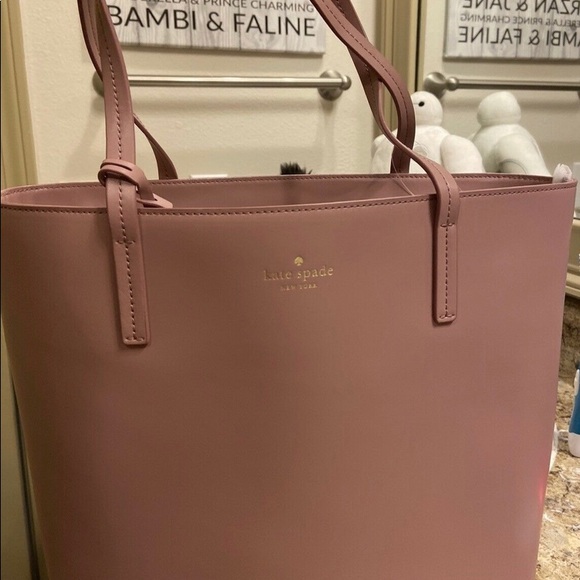 kate spade | Bags | Kate Spade Seton Drive Karla Smooth Leather Tote ...